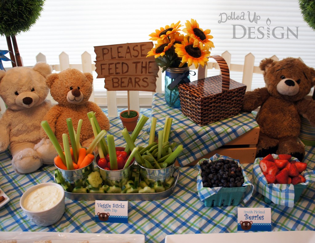 Picnic Time for Teddy Bears!