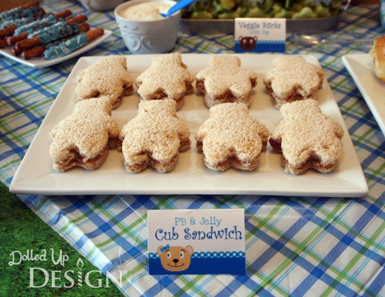 Picnic Time for Teddy Bears!