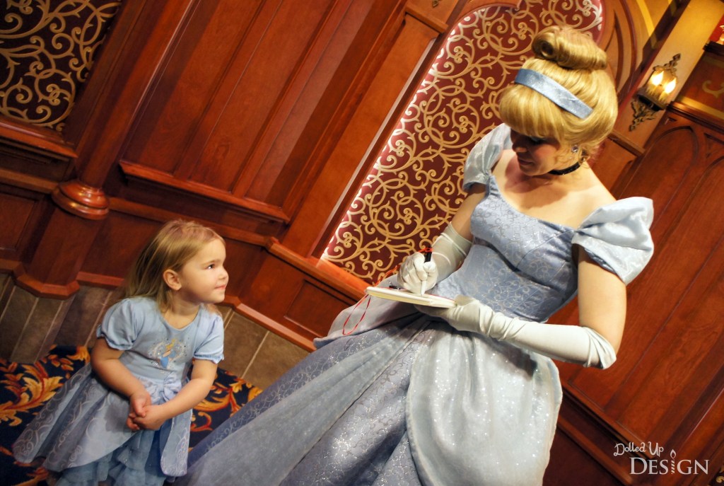 Designed to Sign: DIY Disney Autograph Book