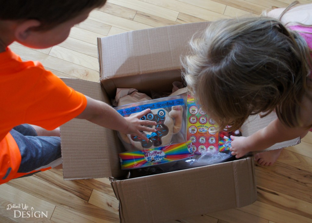 Toy Review: Whiffer Sniffers